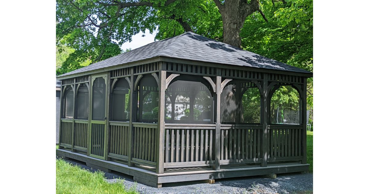 Rosendale Library Opens New Screened Outdoor Program Space