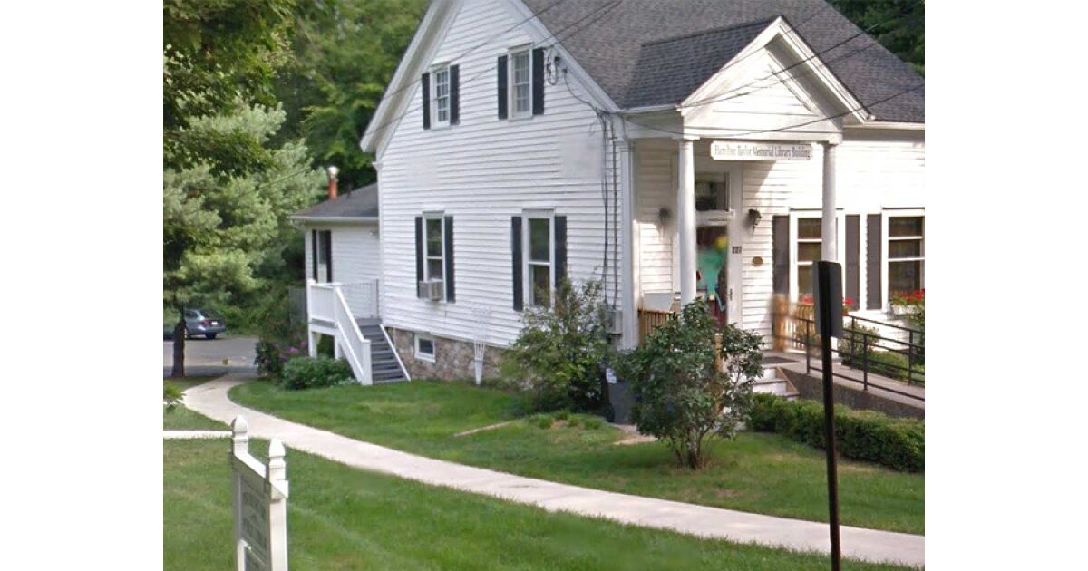 Pine Bush Library Pitches Addition