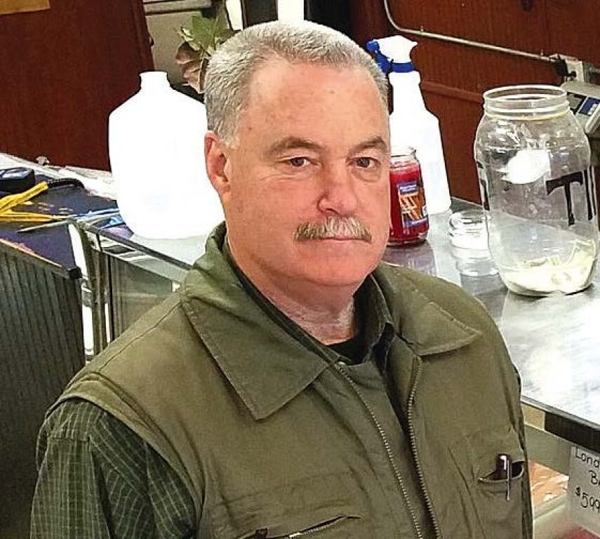 Republicans choose Schiff over Dymond