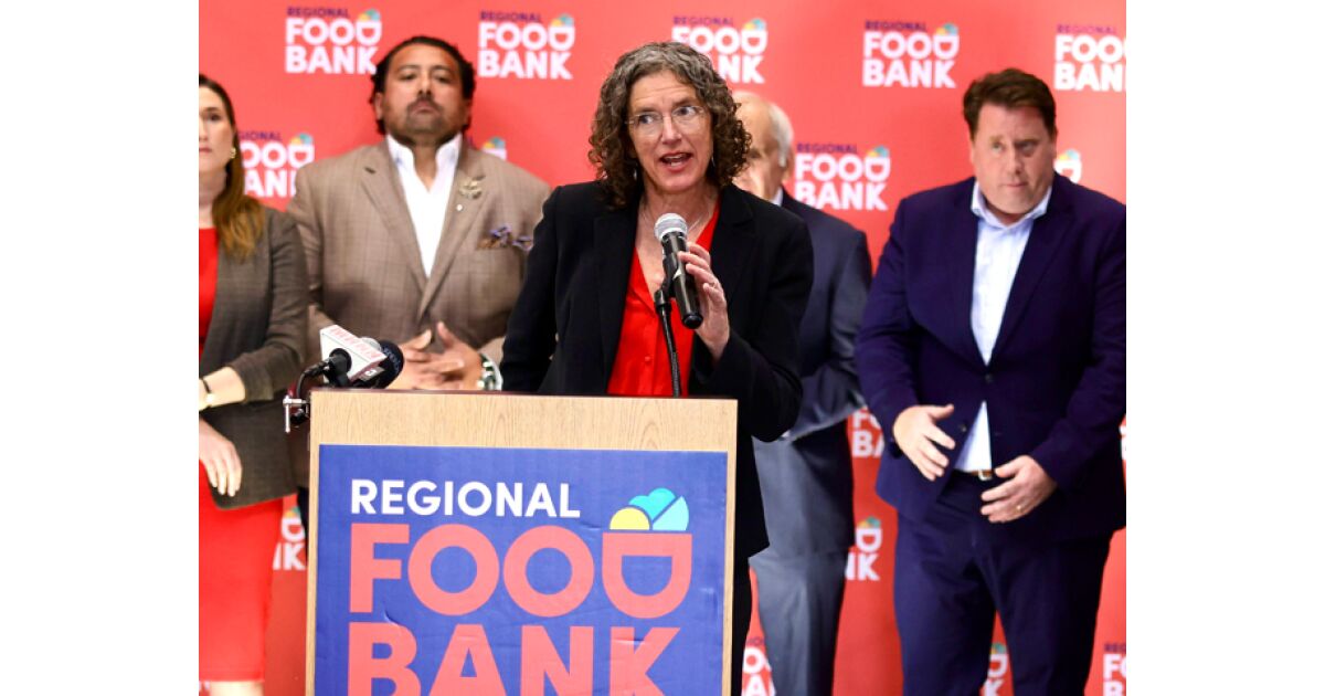 Food Bank Prepares for Thanksgiving Meal Distribution